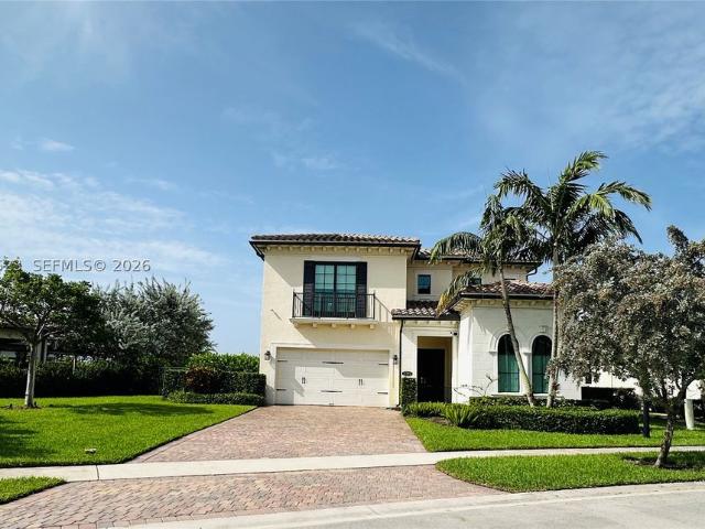 Luxury Villa for sale in Pembroke Pines, Florida