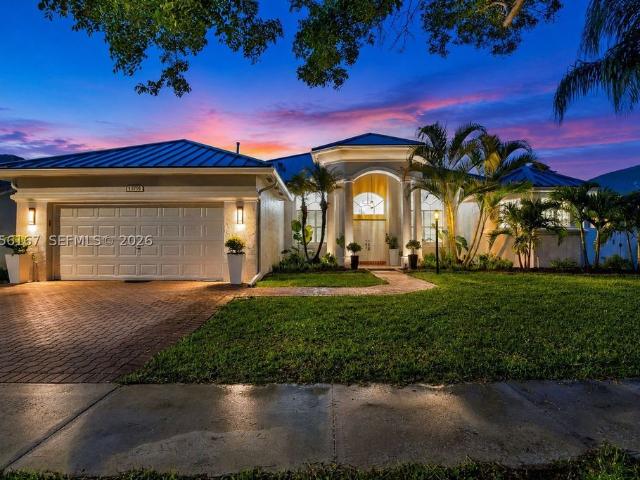 Luxury Villa for sale in Pembroke Pines, Florida