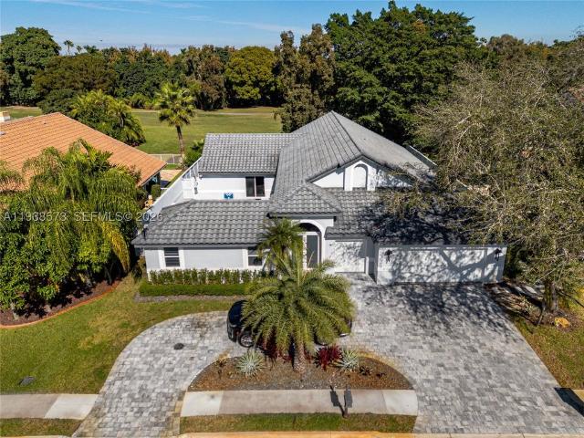 Luxury Villa for sale in Pembroke Pines, United States