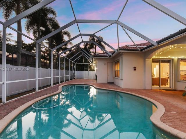 Luxury Villa for sale in Pembroke Pines, United States