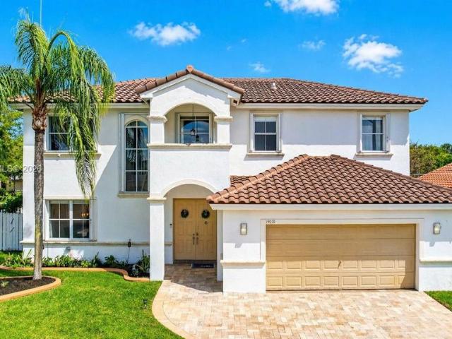 Luxury Villa for sale in Pembroke Pines, United States
