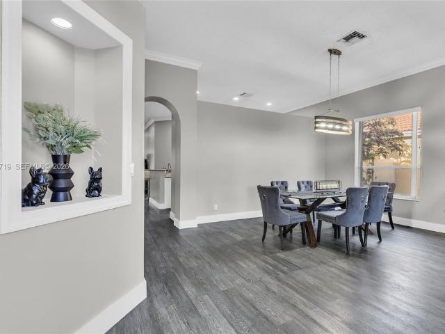 Luxury Villa for sale in Pembroke Pines, United States