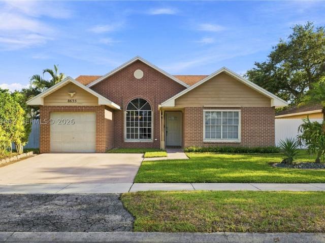 Luxury Villa for sale in Pembroke Pines, United States