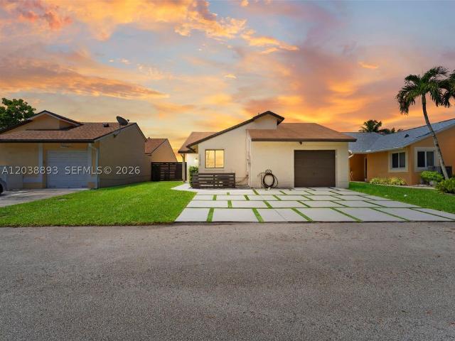Luxury Villa for sale in Pembroke Pines, United States
