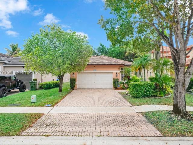 Luxury Villa for sale in Pembroke Pines, United States