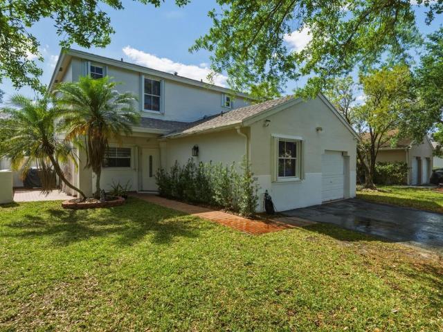 Luxury Villa for sale in Pembroke Pines, United States