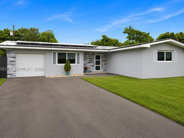 Luxury Villa for sale in Pembroke Pines, United States