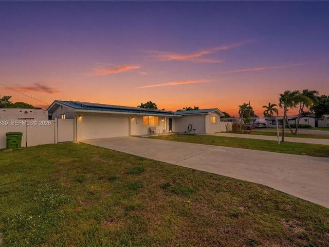 Luxury Villa for sale in Pembroke Pines, United States