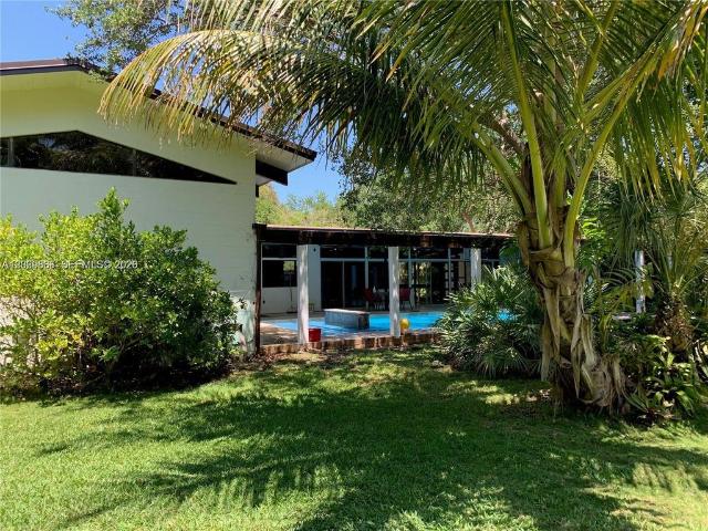 Luxury Villa for sale in Pinecrest, United States