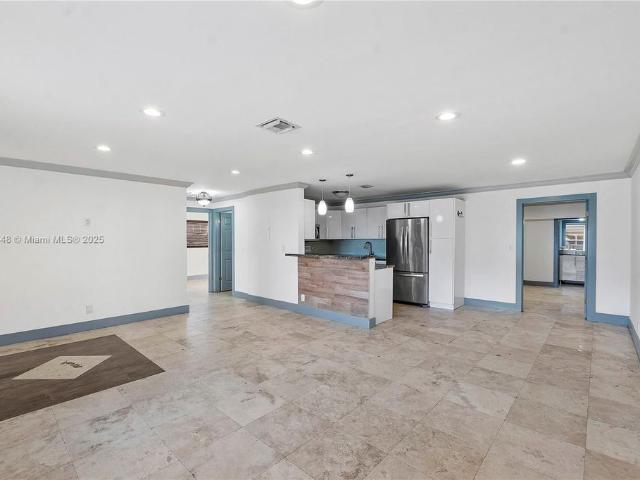 Luxury Villa for sale in Plantation, Florida
