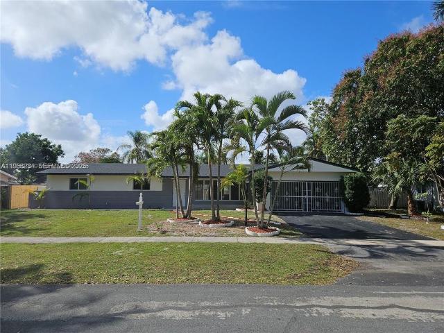Luxury Villa for sale in Plantation, Florida