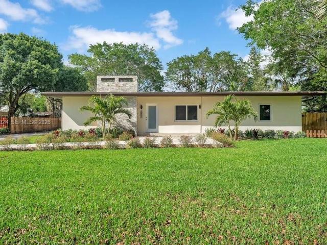 Luxury Villa for sale in Plantation, Florida