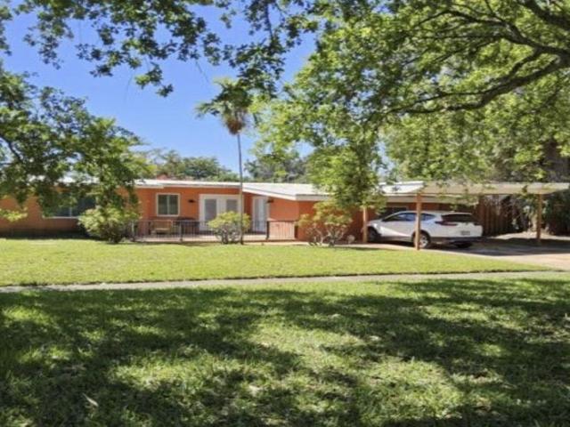 Luxury Villa for sale in Plantation, Florida