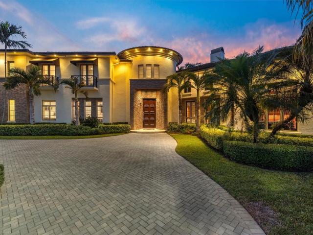 Luxury Villa for sale in Plantation, Florida
