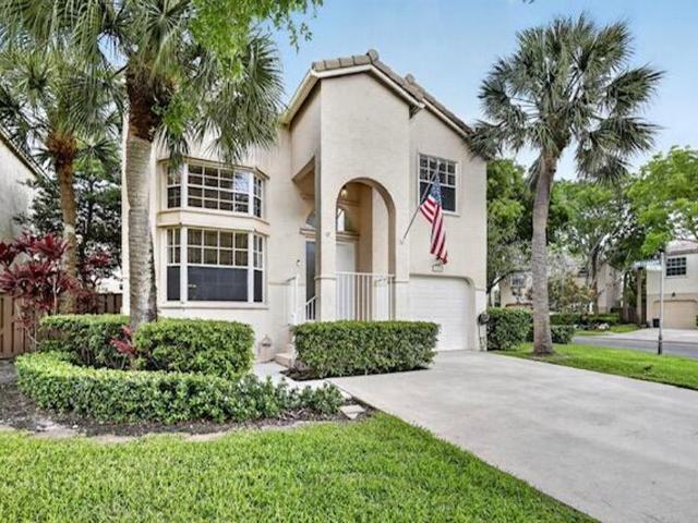 Luxury Villa for sale in Plantation, Florida