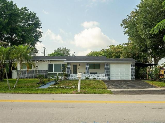 Luxury Villa for sale in Plantation, Florida