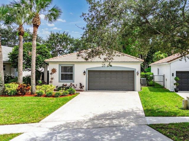 Luxury Villa for sale in Royal Palm Beach, United States