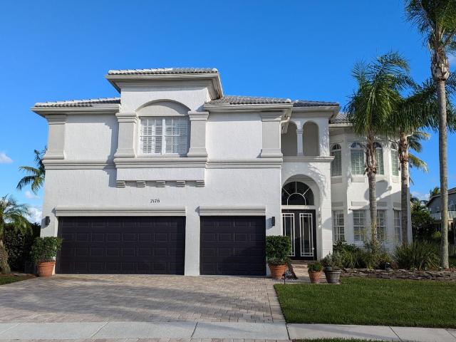 Luxury Villa for sale in Royal Palm Beach, Florida