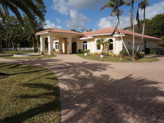 Luxury Villa for sale in Wellington, Florida