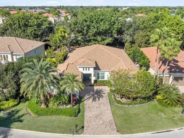 Luxury Villa for sale in Wellington, Florida