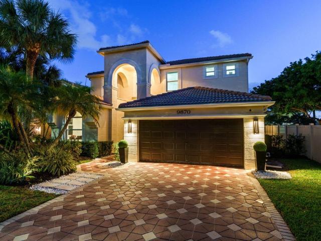 Luxury Villa for sale in Wellington, Florida
