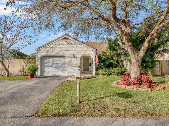 Luxury Villa for sale in Wellington, Florida