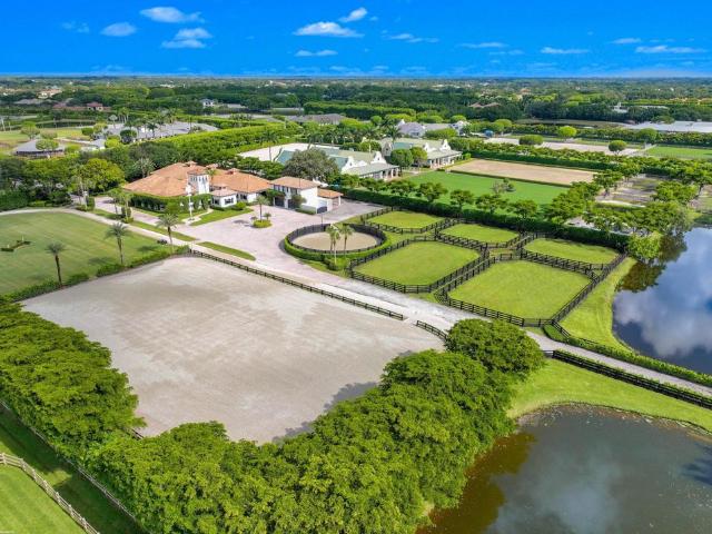 Luxury Villa for sale in Wellington, Florida