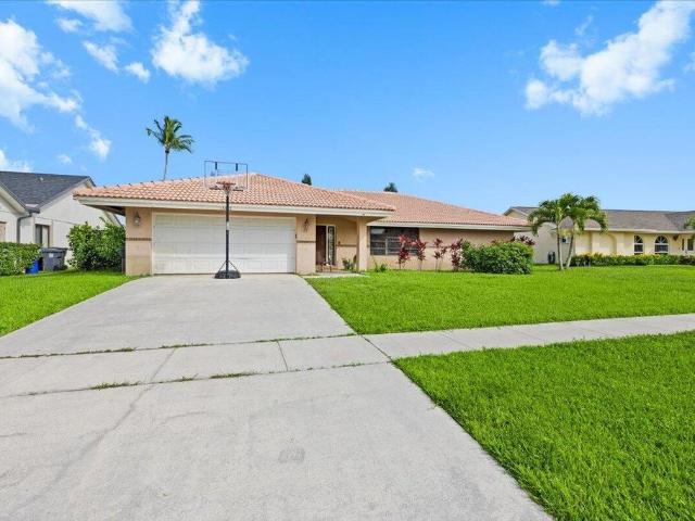 Luxury Villa for sale in Wellington, Florida