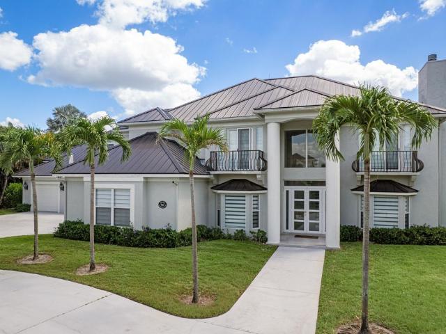 Luxury Villa for sale in Wellington, Florida