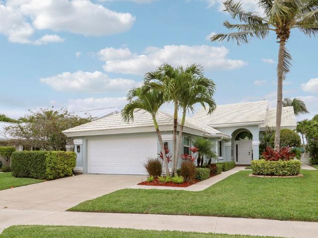 Luxury Villa for sale in West Palm Beach, Florida