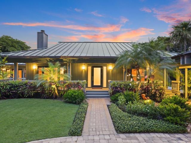 Luxury Villa for sale in West Palm Beach, Florida