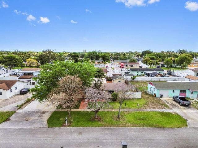 Luxury Villa for sale in West Palm Beach, Florida