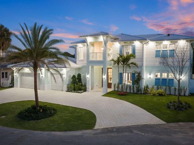 Luxury Villa for sale in West Palm Beach, Florida
