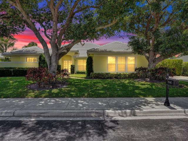 Luxury Villa for sale in West Palm Beach, Florida