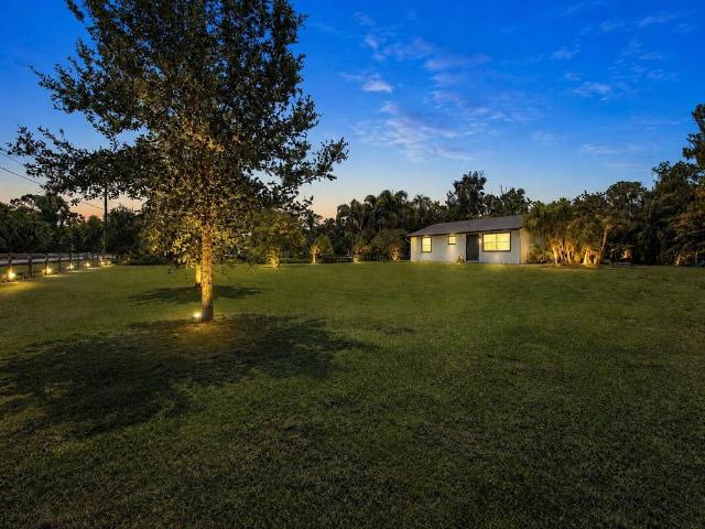 Luxury Villa for sale in West Palm Beach, Florida
