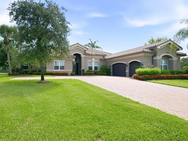 Luxury Villa for sale in West Palm Beach, Florida