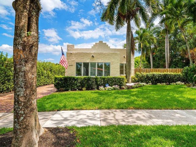 Luxury Villa for sale in West Palm Beach, Florida