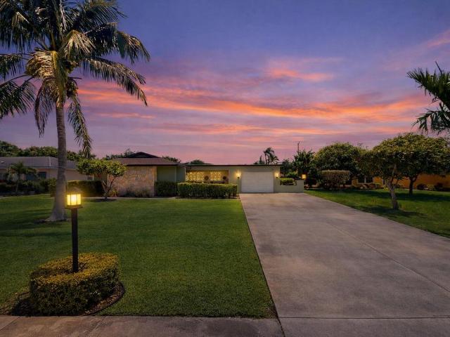 Luxury Villa for sale in West Palm Beach, Florida