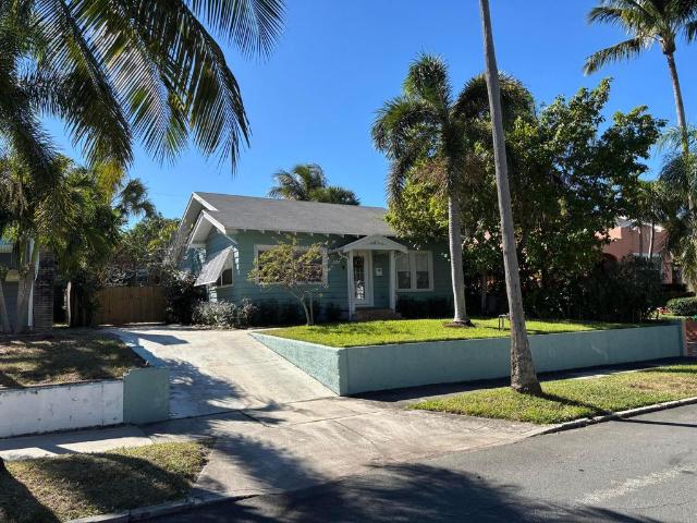 Luxury Villa for sale in West Palm Beach, Florida