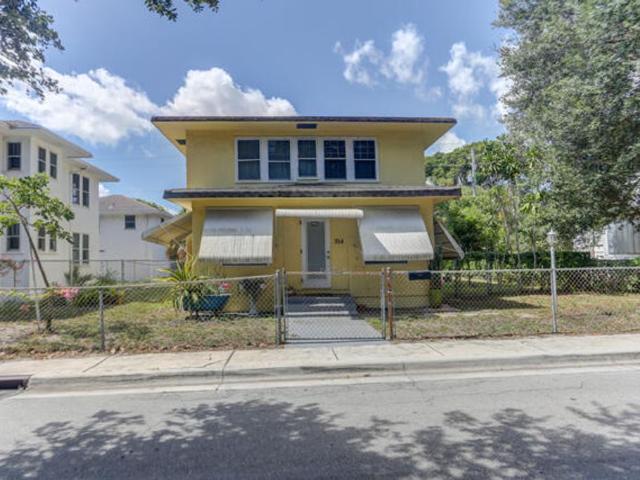 Luxury Villa for sale in West Palm Beach, Florida
