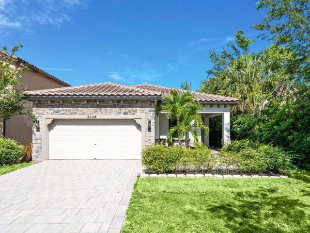 Luxury Villa for sale in West Palm Beach, Florida