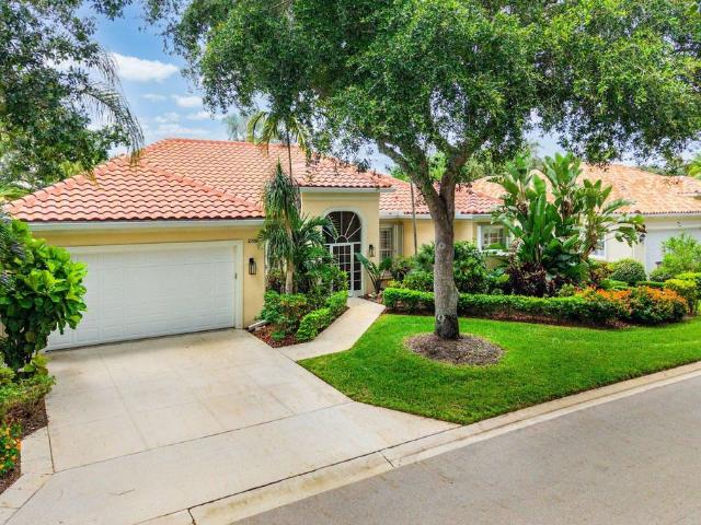 Luxury Villa for sale in West Palm Beach, Florida