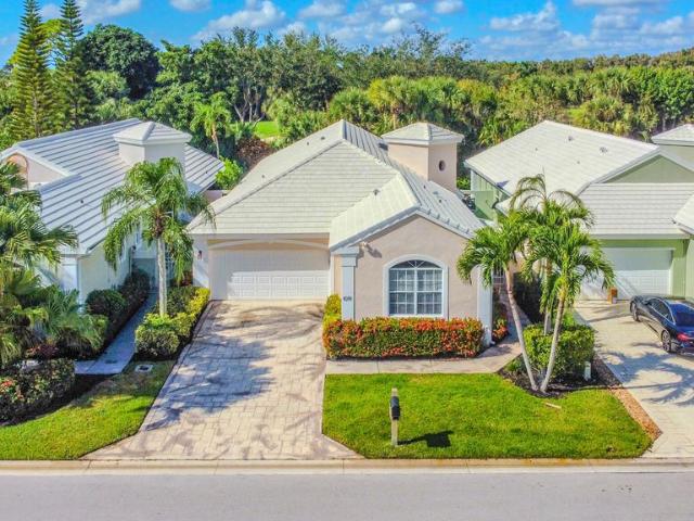 Luxury Villa for sale in West Palm Beach, Florida