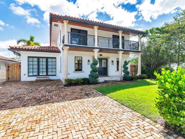 Luxury Villa for sale in West Palm Beach, Florida