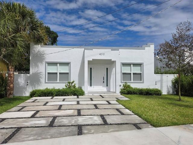 Luxury Villa for sale in West Palm Beach, Florida