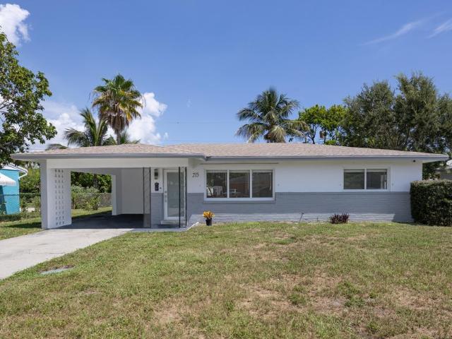 Luxury Villa for sale in West Palm Beach, Florida