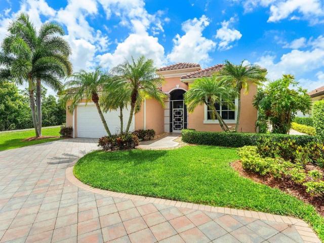 Luxury Villa for sale in West Palm Beach, United States