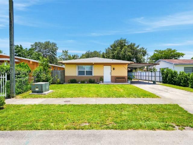 Luxury Villa for sale in West Park, Florida