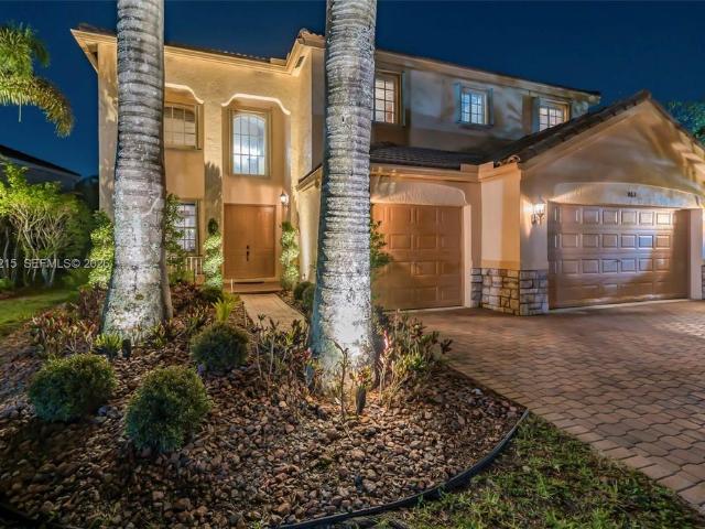 Luxury Villa for sale in Weston, Florida