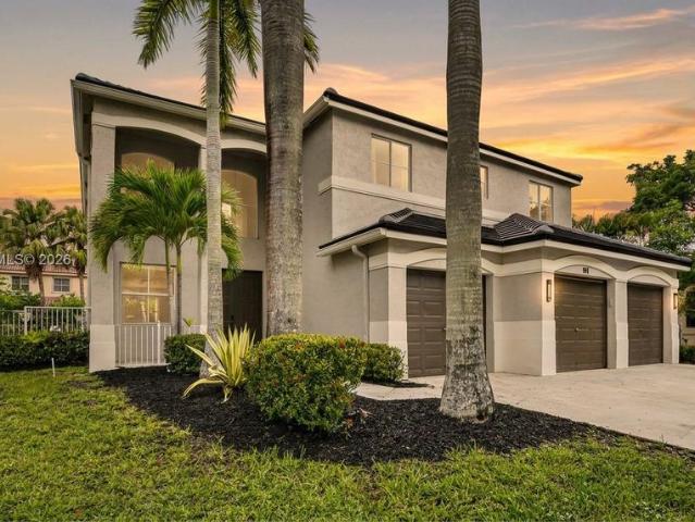 Luxury Villa for sale in Weston, Florida
